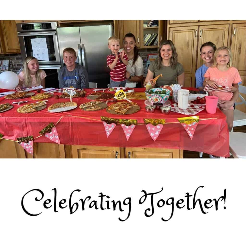 How to Throw a Pizza Party {with Ideas for Sides and Decorations ...