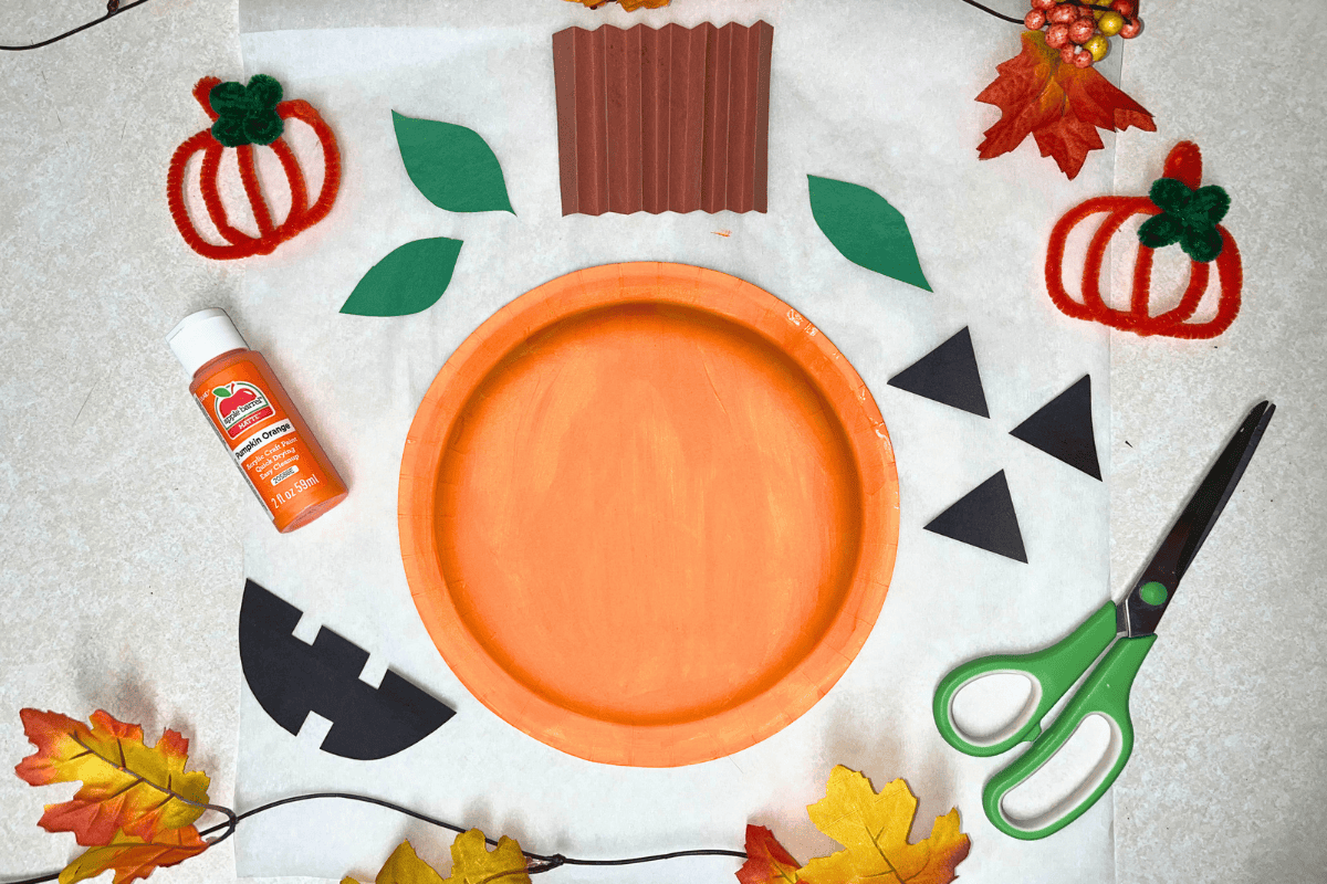 Festive Pumpkin Paper Plate Craft - Party Ideas for Real People
